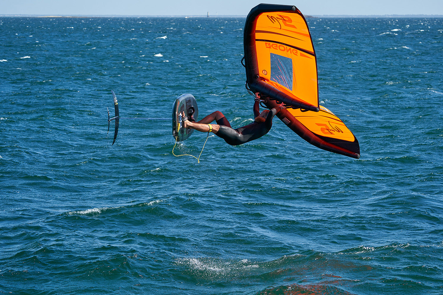 PHOTO : BACK LOOP EN WING FOIL !!! – GONG Galaxy